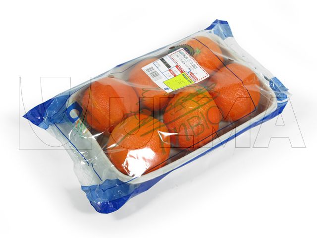 Oranges packaging in cardboard tray in flow pack wrapper (hffs) — ULMA ...